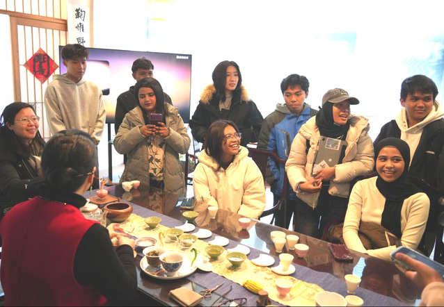 The Student Affairs Party Branch and Taizhou Cultural Center Jointly ...